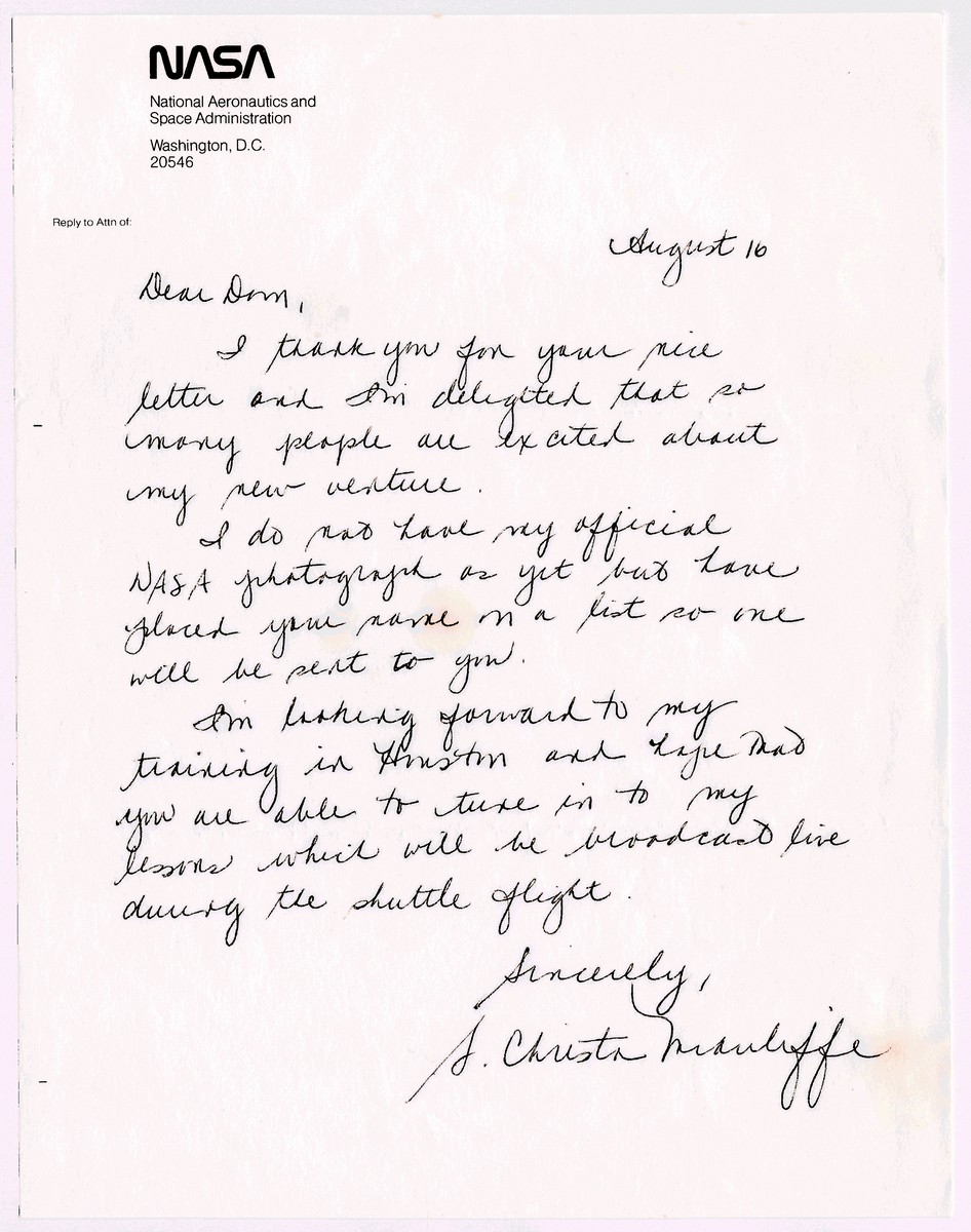 Commander of Space Shuttle Challenger: Dick Scobee's Determination ...