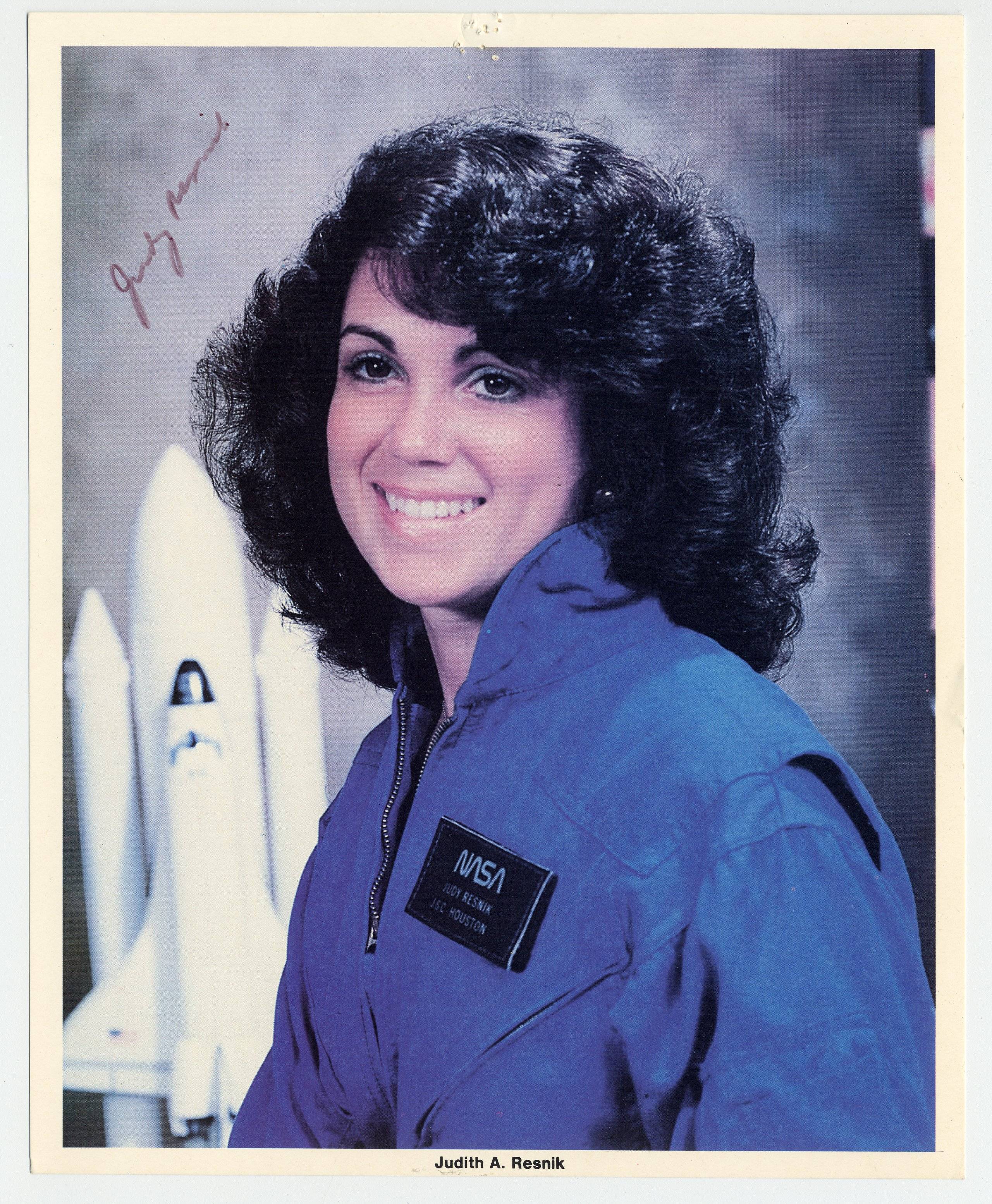 Commander of Space Shuttle Challenger: Dick Scobee's Determination ...